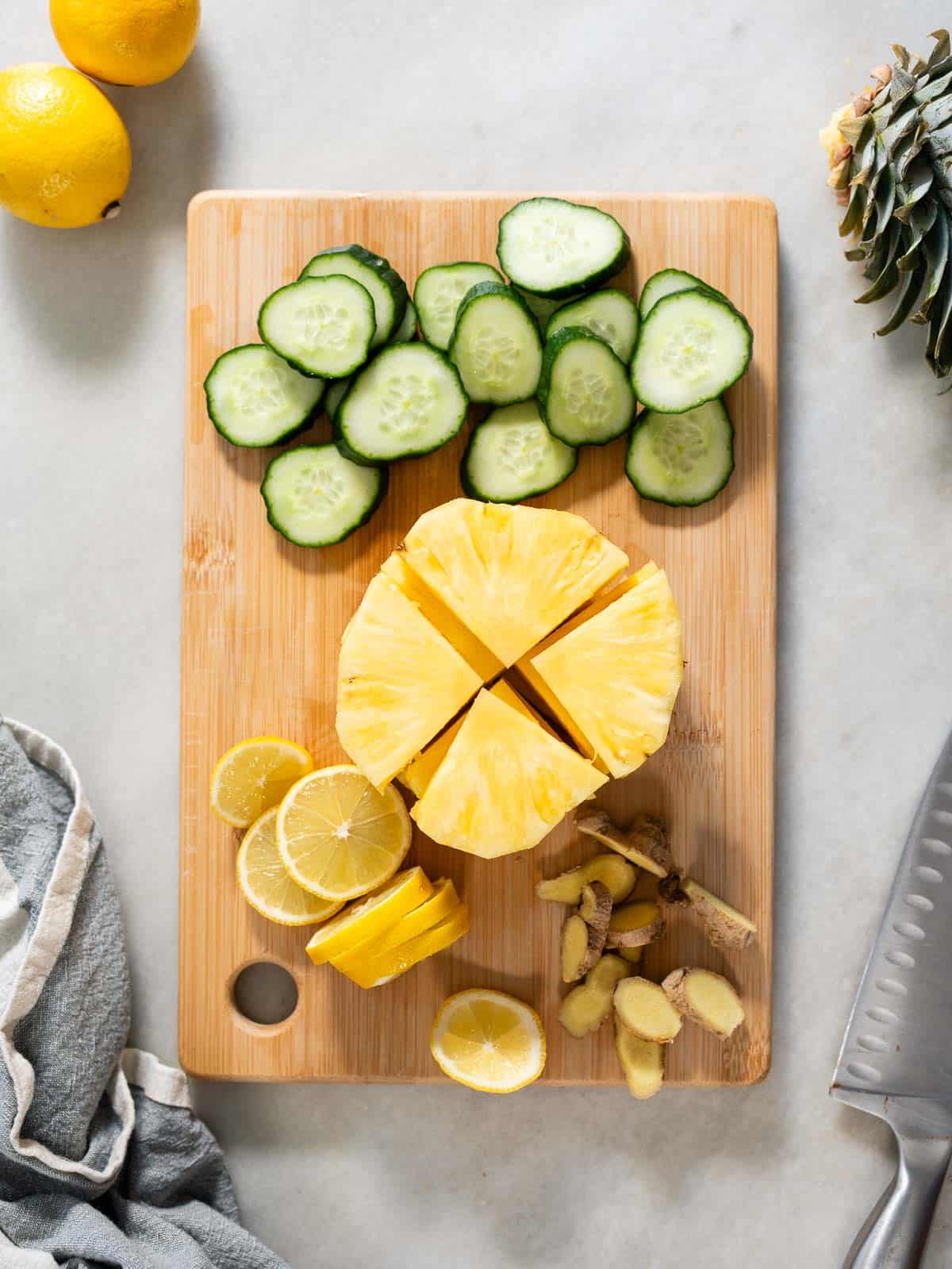 Agua de Pepino, Piña y Limón | Nómadas Gourmet