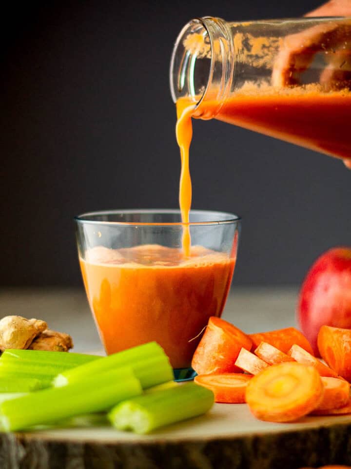 Jugo de Apio • Nómadas Gourmet